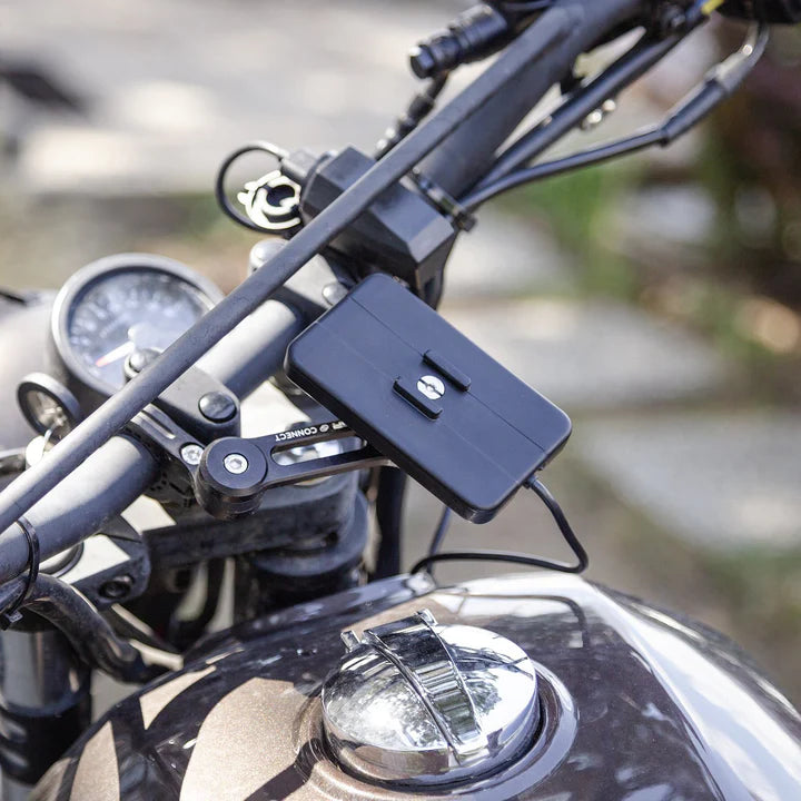 SP Connect Wireless Charger – Bike Kings